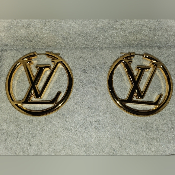 Louis Vuitton | Jewelry | Louis Vuitton Hoop Lv Earrings Authentic ...